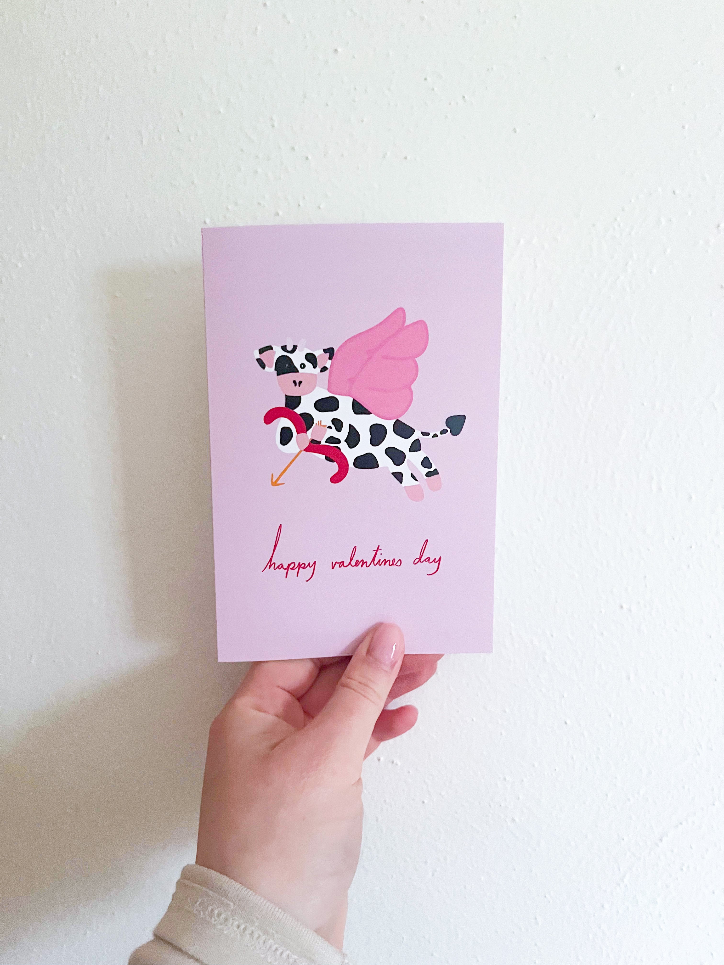 Cow Cupid Card – Bull in a Bookshop
